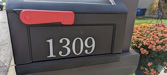 Vinyl Lettering Testimonial #6302 by Sarah